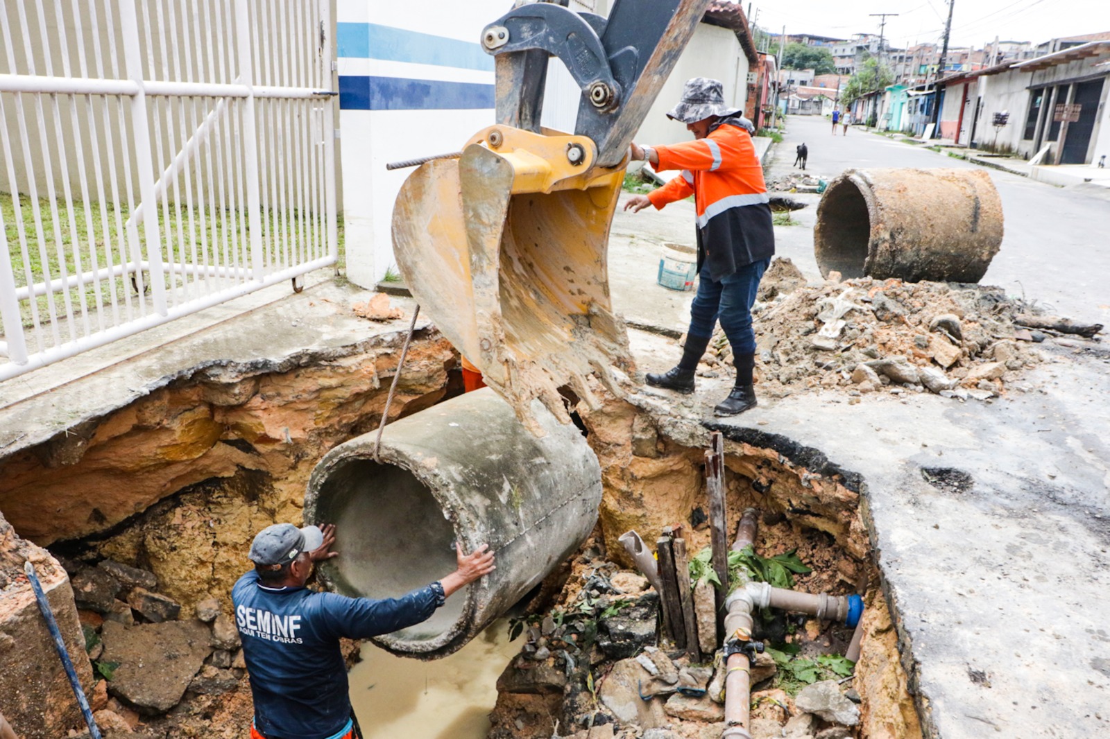 Prefeitura De Manaus Recupera Rede De Drenagem Profunda No Nova Cidade